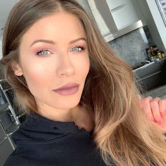 Sayble's Closet (@sayble) | Poshmark